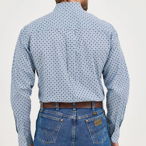 Wrangler George Straight Blue Dimond Geo Print Long Sleeve Button Up